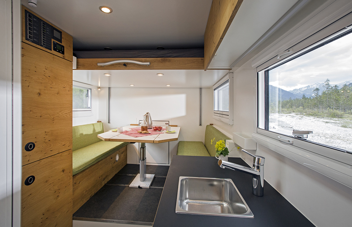 Offroad & Freizeit - Henne Nutzfahrzeuge GmbH | Unimog, JCB ...