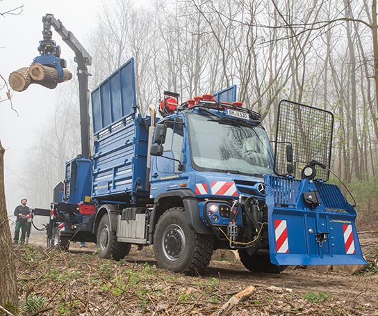 Der Unimog in der Forstwirtschaft bei Henne Nutzfahrzeuge GmbH